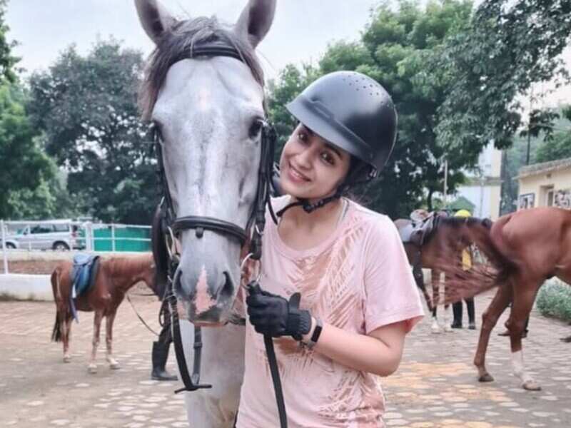 Is Trisha training horse riding for Mani Ratnam's 'Ponniyin Selvan ...