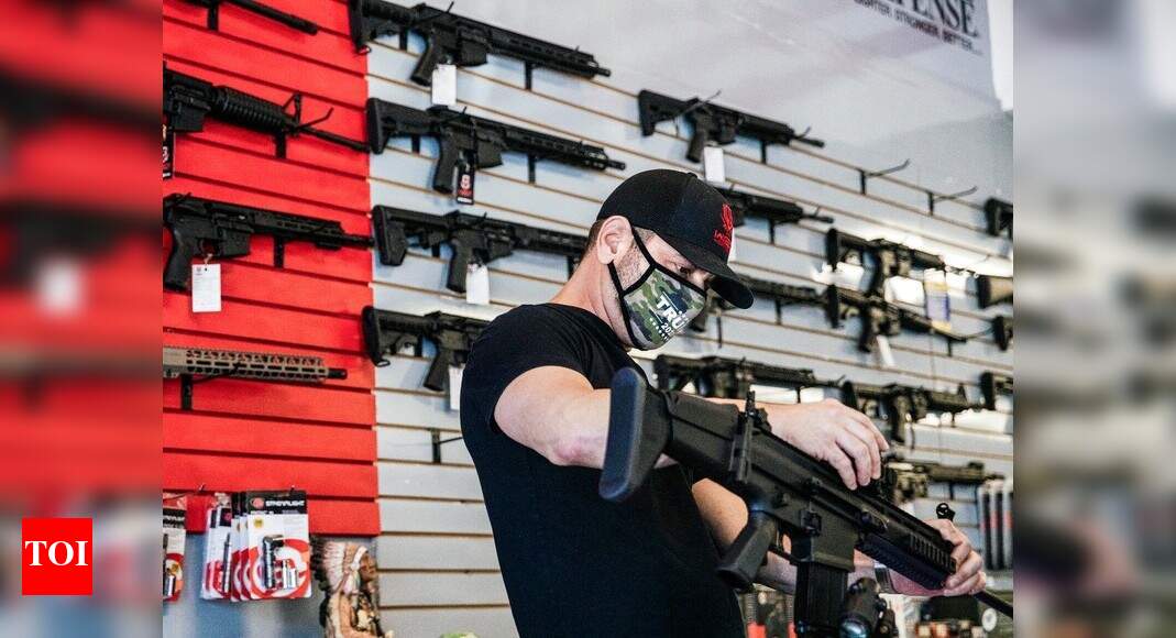 Guns and Poses: Weapon sales rocket up in US as election day nears ...