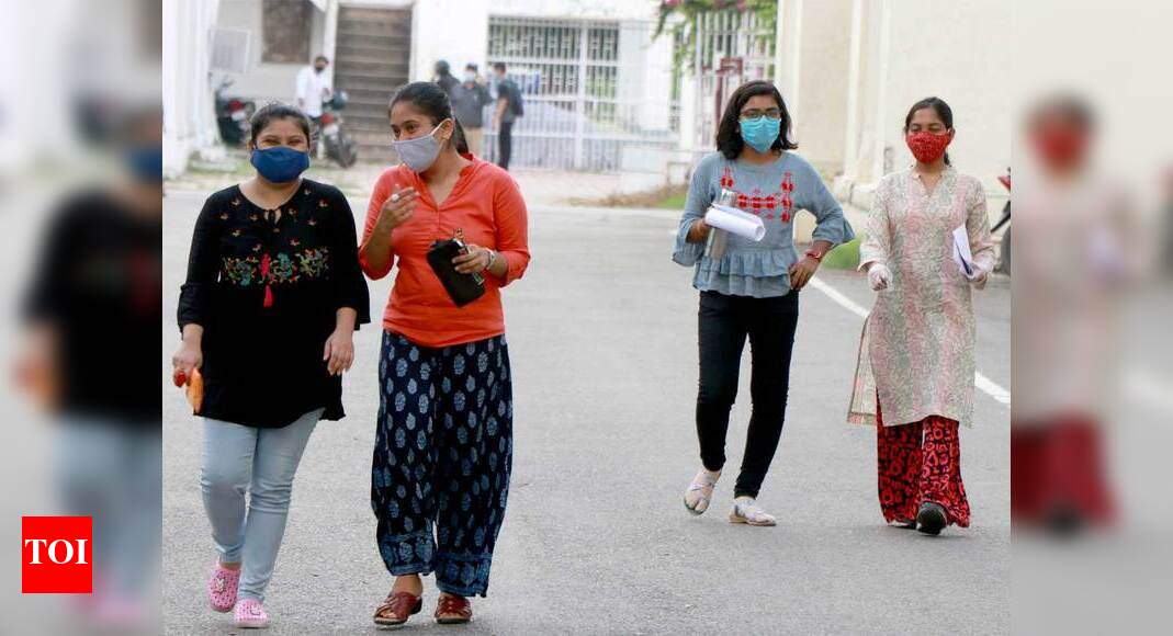 Small batches, alternative shifts likely for BU students - Times of India