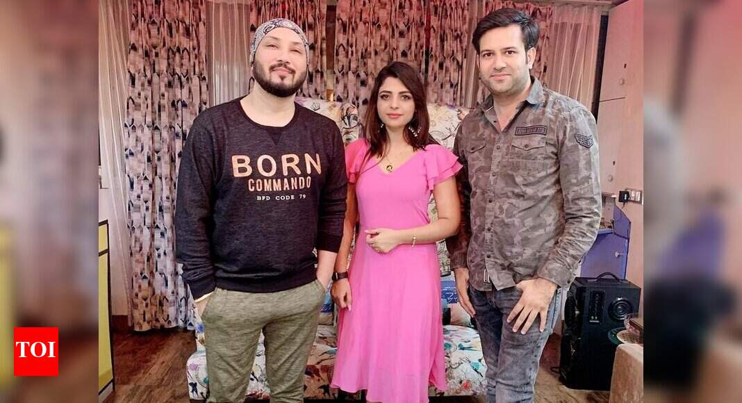 Dilbagh Singh to team up with Haryanvi singer for song | Punjabi Movie ...