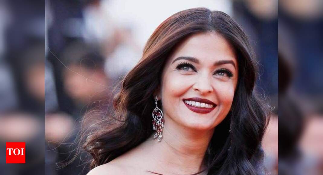 Dazzling blue-eyed beauty Aishwarya Rai Bachchan turns 47 | Hindi Movie ...