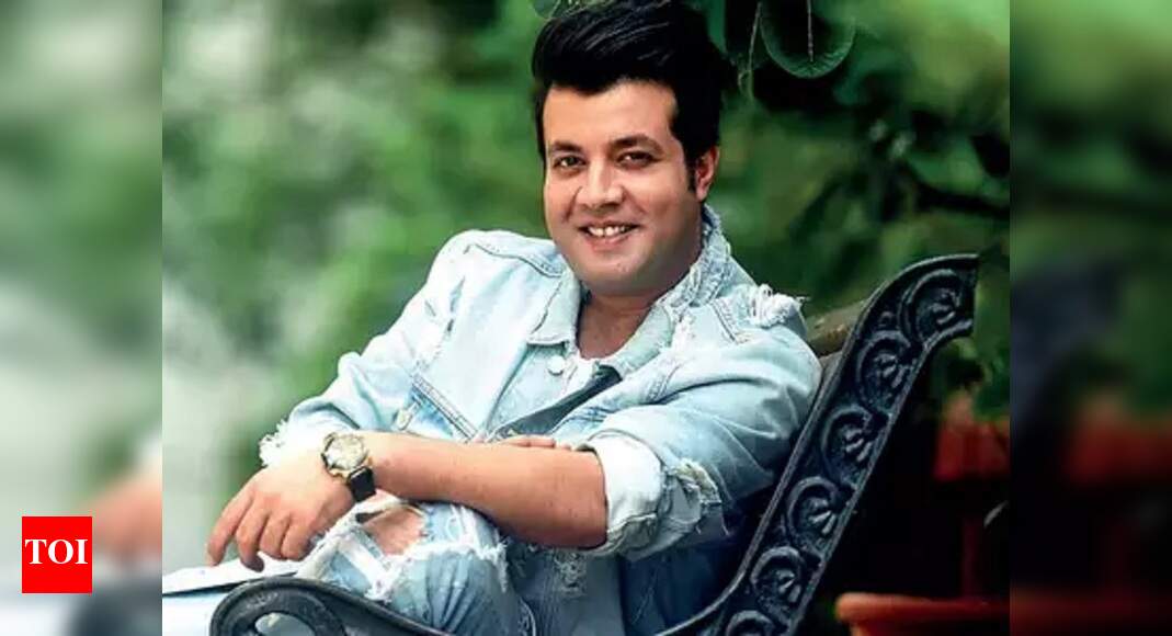 'Fukrey' actor Varun Sharma wants to go skydiving | Hindi Movie News ...