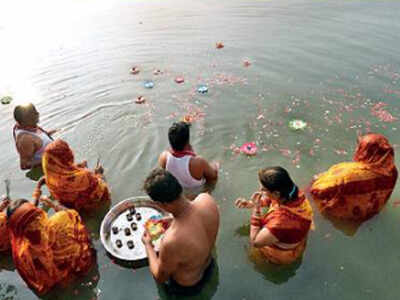 Chhath should not be held at Lake, Subhas Sarobar: Calcutta HC ...