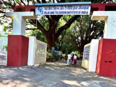 Five batches of pupils a crowd, FTII may cancel admissions for next ...
