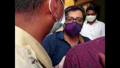 Arnab Goswami arrest: BJP MLA to move privilege motion over denial of entry into police station ...