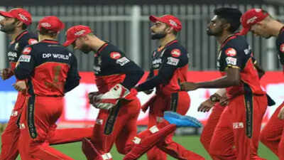 Heads of RCB support staff back skipper Virat Kohli after another IPL ...