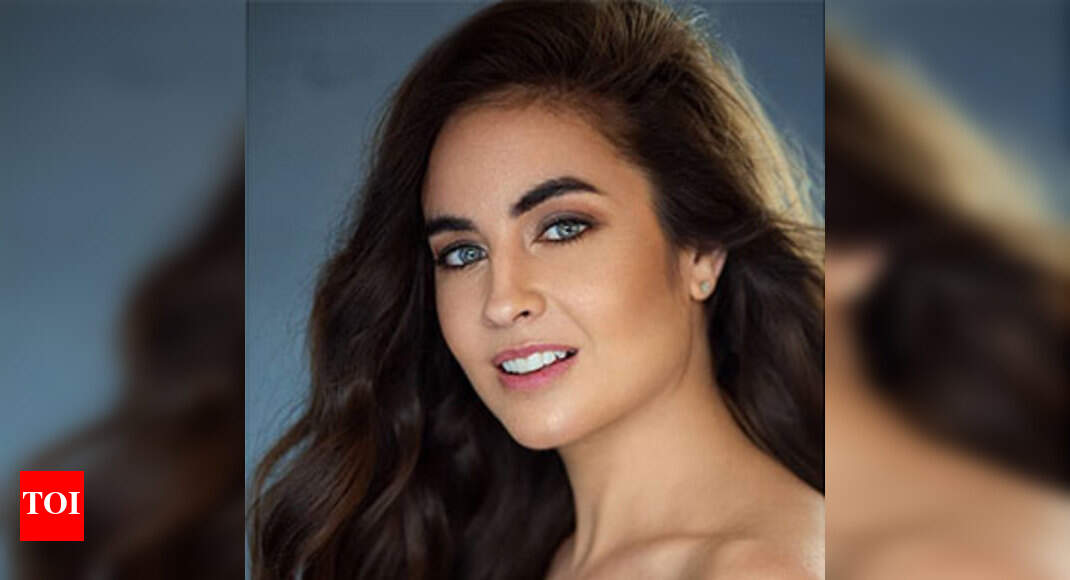 Sarah Anjuli | undefined Movie News - Times of India