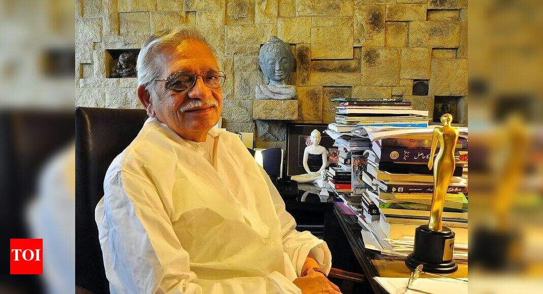 New book peeks into Gulzar’s life, philosophies - Times of India