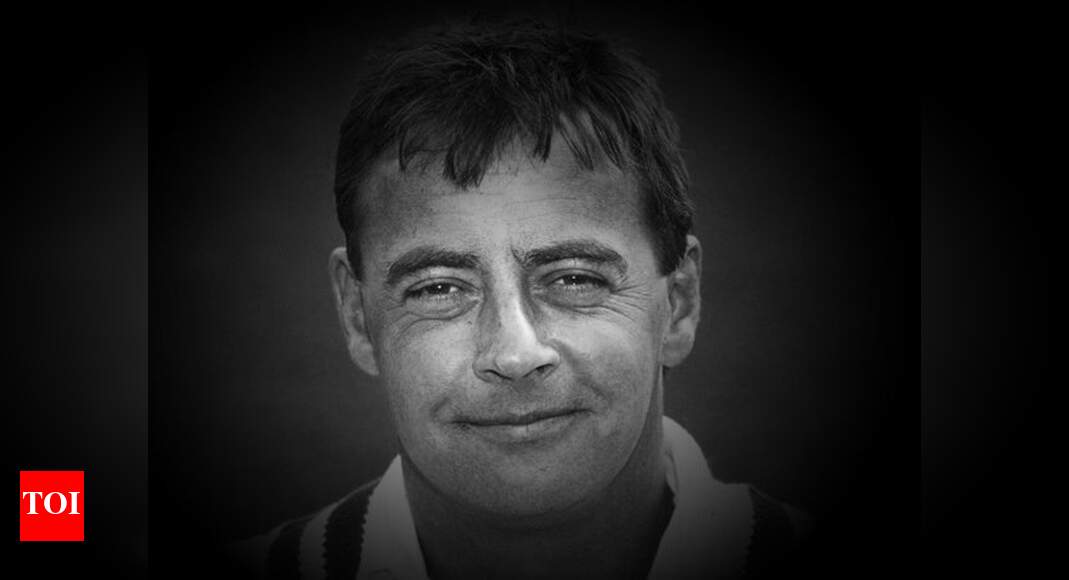 Former Kent batsman Graham Cowdrey dies aged 56 | Cricket News - Times ...