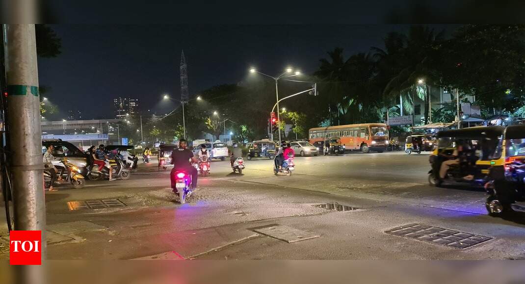 Breaking of Signal - Times of India