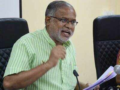 Schools in Karnataka to open only after discussion with experts ...