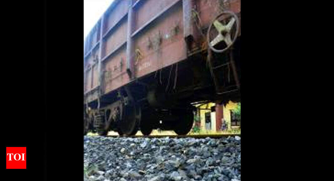 Congress got coal-handling, double-tracking to Goa: BJP | Goa News ...