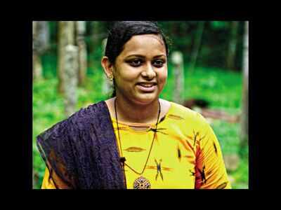 Kerala: Reshma Mariam Roy youngest in fray for LSG polls | Kochi News ...