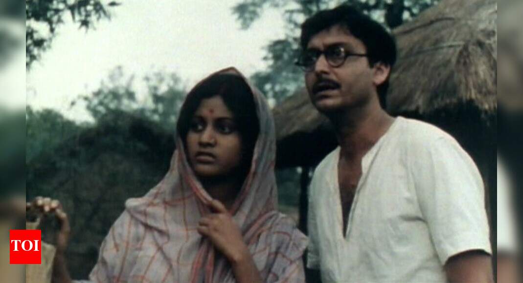 Babita remembers her ‘guiding light’ Soumitra Chattopadhyay | Bengali ...