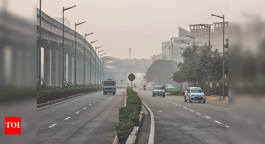 Rain brings down pollution in Gurugram, air likely to improve further ...