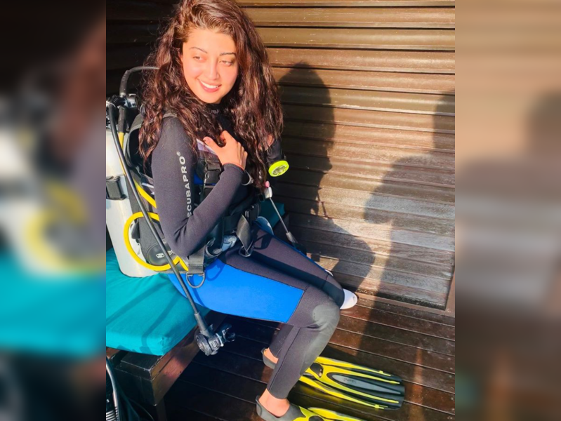 Pranitha Subhash attempts seabobbing at Maldives | Tamil Movie News ...