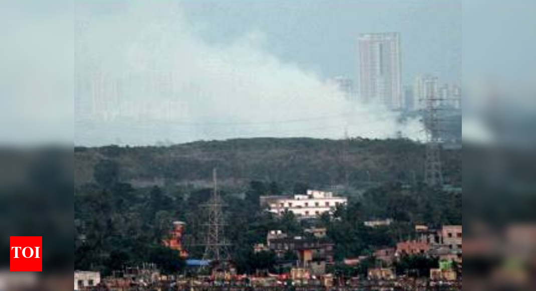 Toxic Dhapa fumes back with start of winter, Kolkata chokes in Covid ...