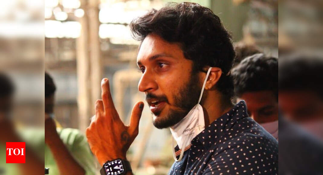 Bigg Boss Tamil 4: Dancer Sathish slams Rio for his behaviour - Times ...