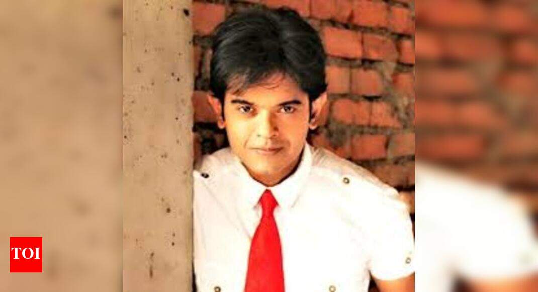 Bobby remembers his first meeting with Soumitra Chatterjee | Bengali ...