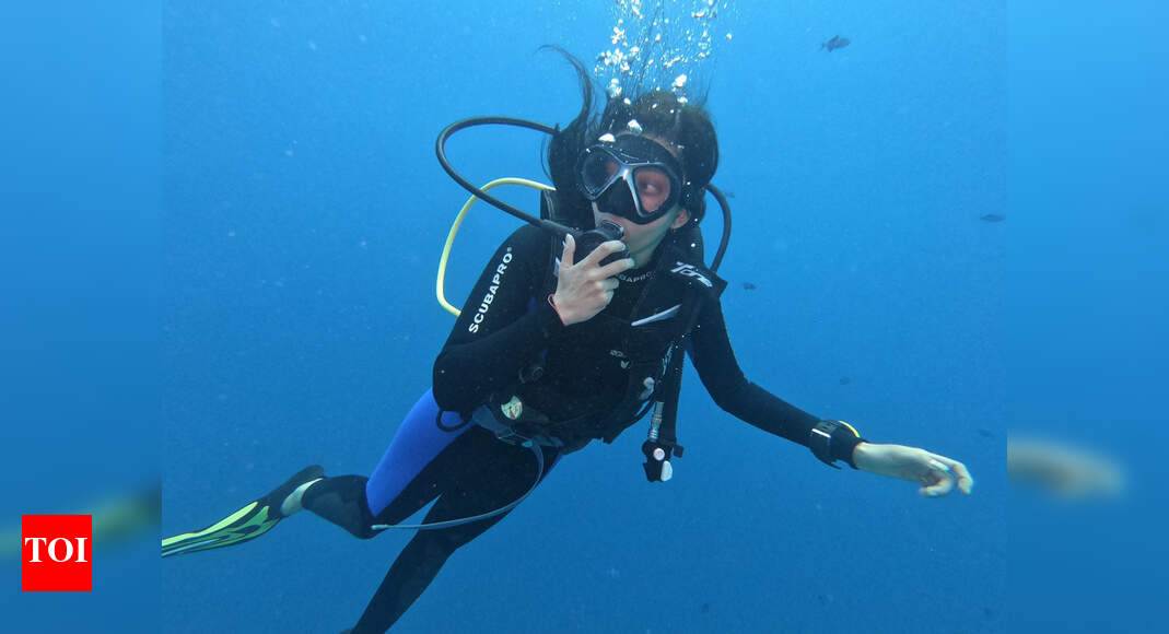 Pranitha Subash gets scuba certified in Maldives | Tamil Movie News ...