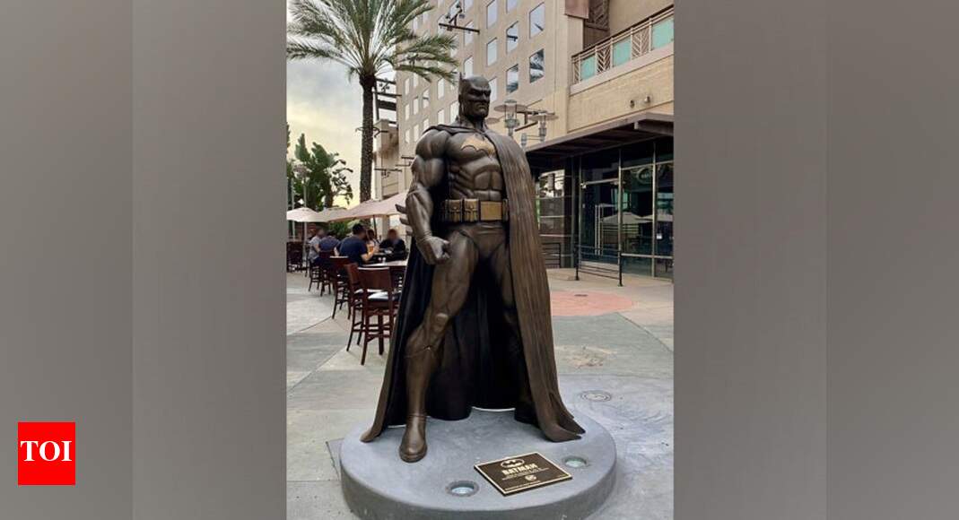 DC unveils new Batman statue in Burbank | English Movie News - Times of ...