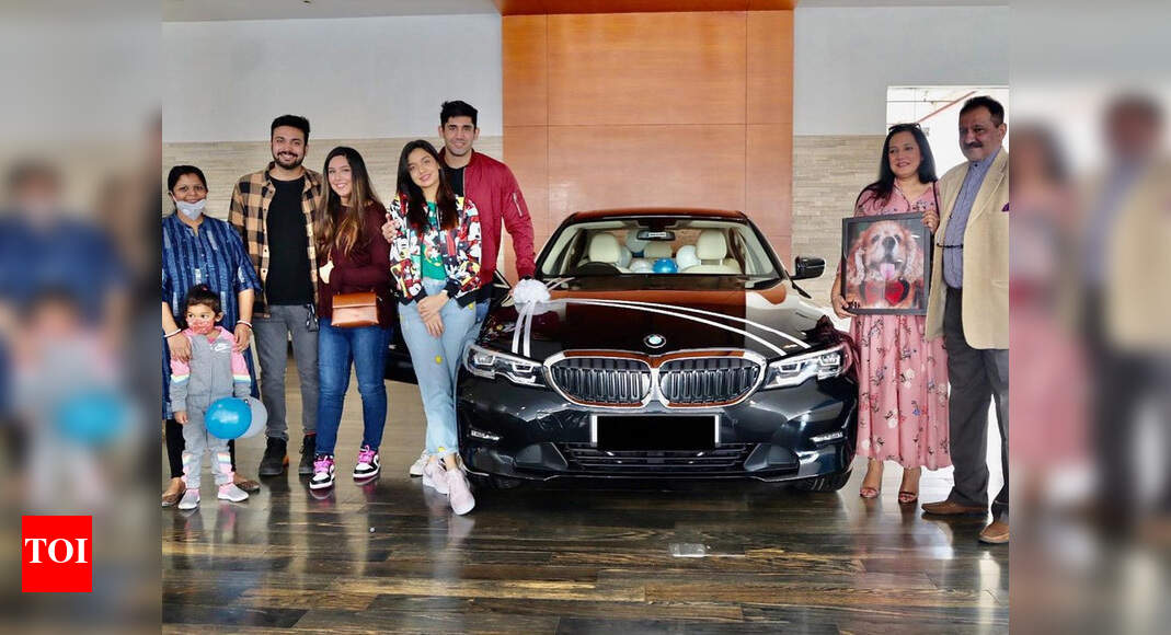 Roadies gang leader Varun Sood welcomes home a brand new luxury car ...