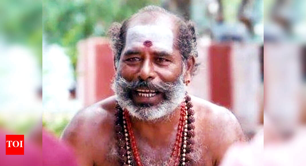 Actor Thavasi passes away; Bigg Boss Tamil 3 fame Kasthuri Shankar ...
