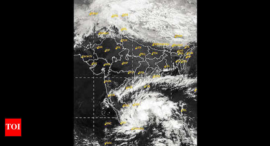 Cyclone Nivar: Massive evacuation picks pace in Thanjavur, Nagapattinam ...