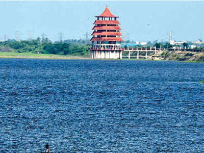 Chembarambakkam Lake News Today: Water released from Chembarambakkam ...