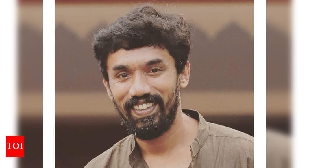 Midhun Manuel Thomas becomes an expert in badminton | Malayalam Movie ...