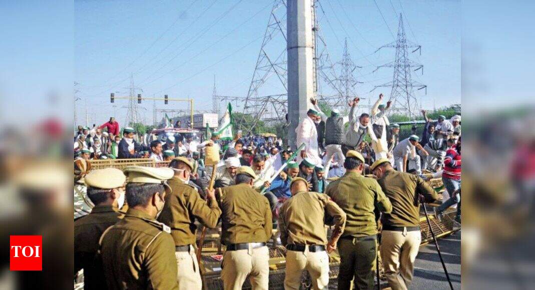 Farmers dig in heels, say more coming to Delhi | Delhi News - Times of ...