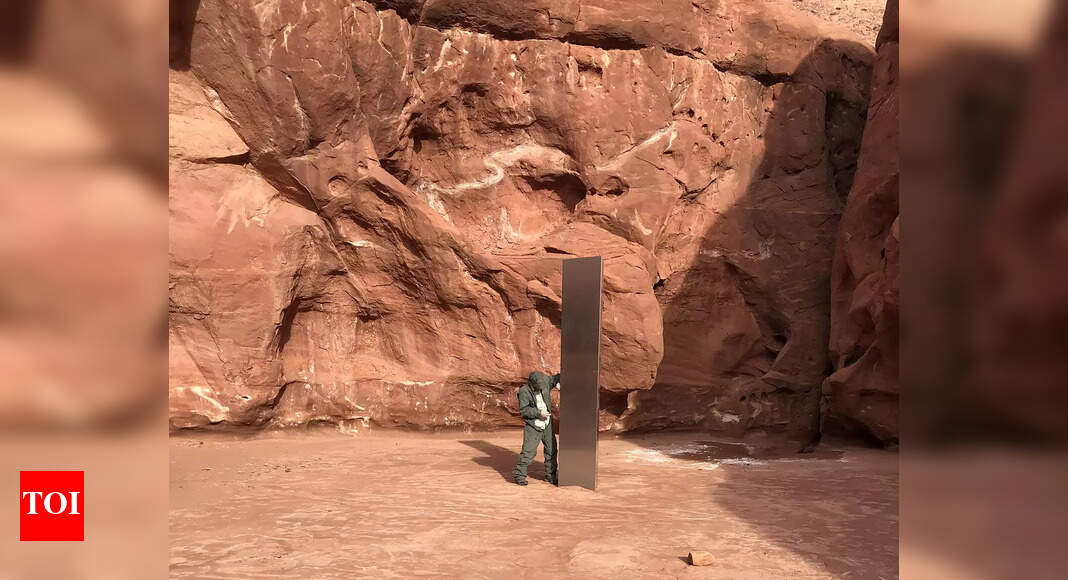 Monolith in Utah: 'Don't leave trash in the desert'; Utah monolith ...