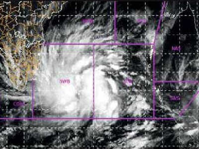 Cyclone in Bay of Bengal: Cyclone Burevi gains strength, to cross ...