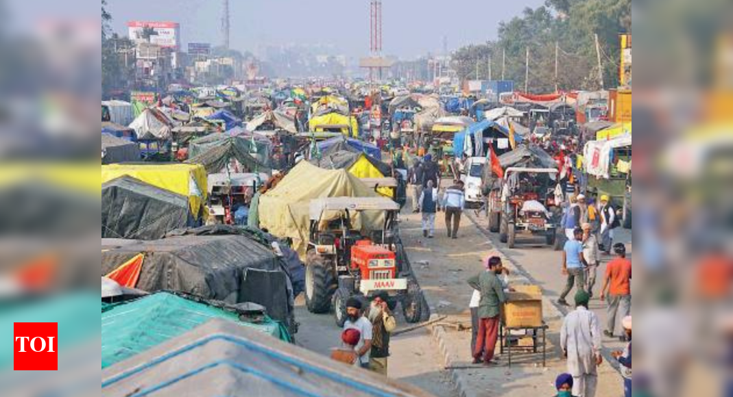 Delhi's Singhu border: Maze of trucks and sea of flags — and a ...