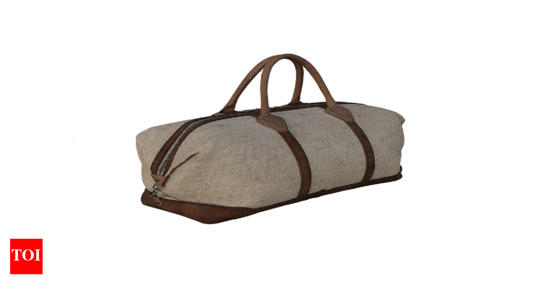 Travel Duffel Bags: Verse your trip with some impeccable luggage ...