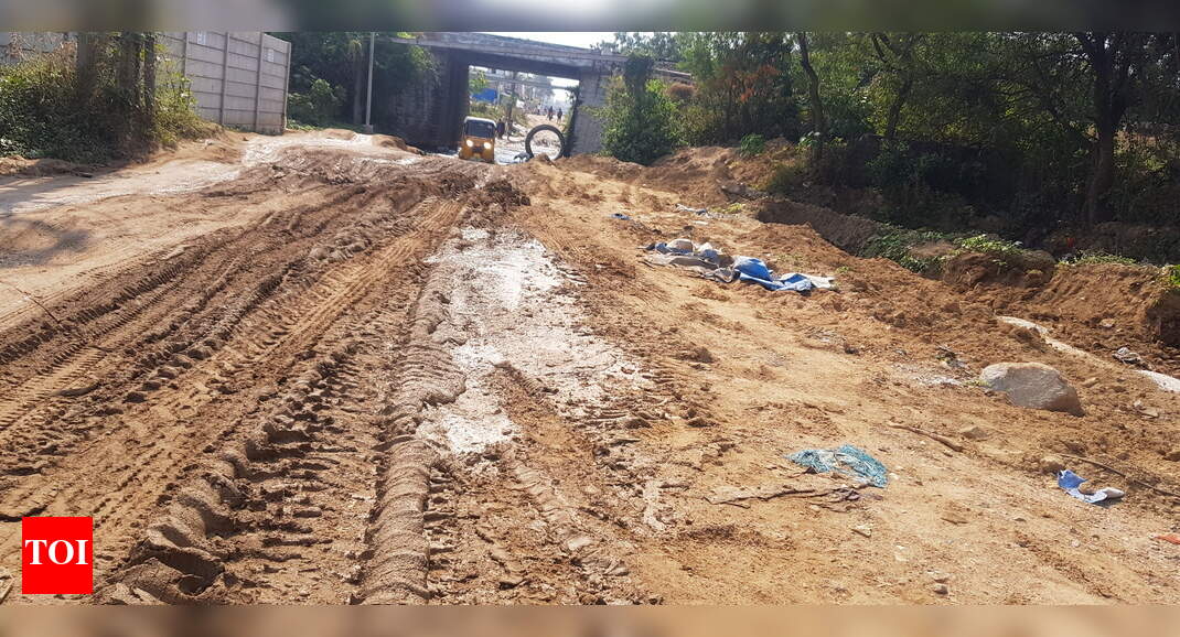 people passing through human waste and drainage - Times of India