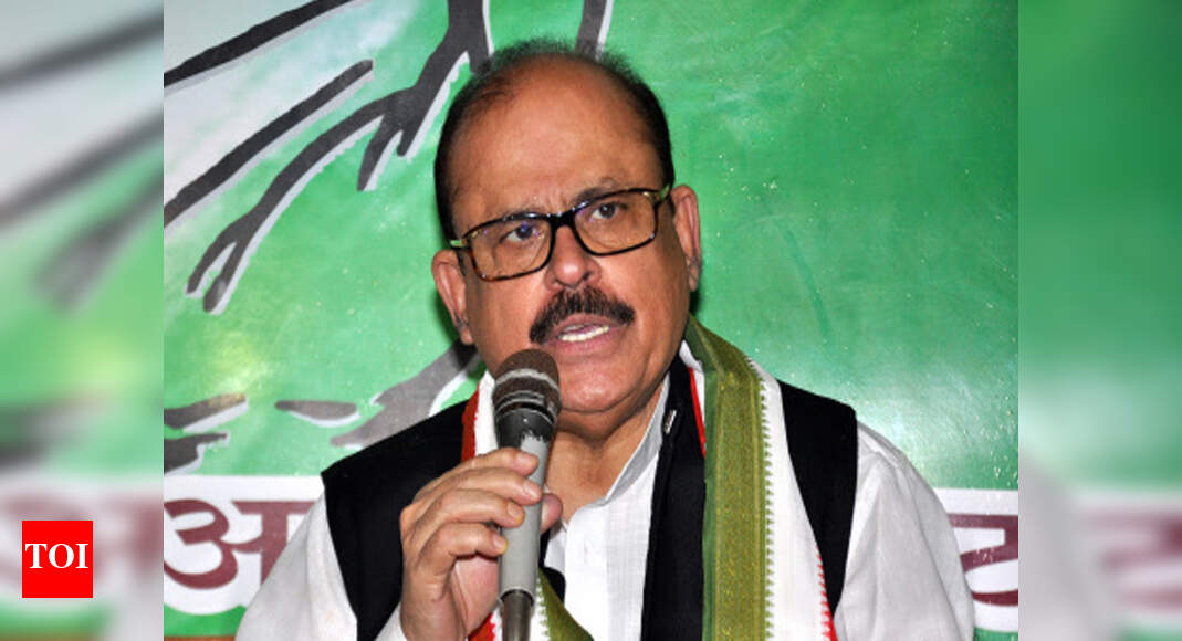 PM Modi wants to run country like dictator: Congress | India News ...