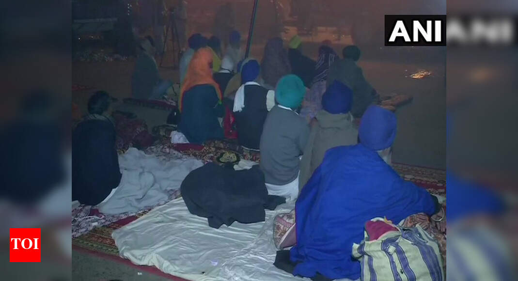 Singhu Border News: Singhu border, NH 44 closed for traffic movement as ...