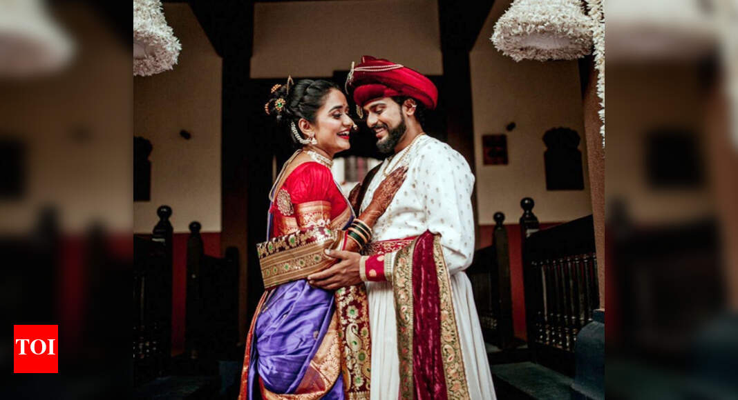 Pranit Shilimkar ties knot with Mihira Joshi in traditional Peshwai ...