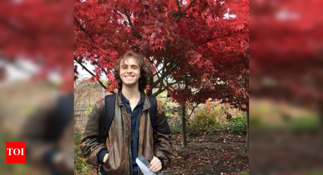 William Dalrymple’s son Sam to debut with book on Partition - Times of India