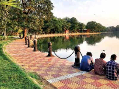 Kolkata: Pre-Covid routine back in Rabindra, Subhas Sarobar | Kolkata ...