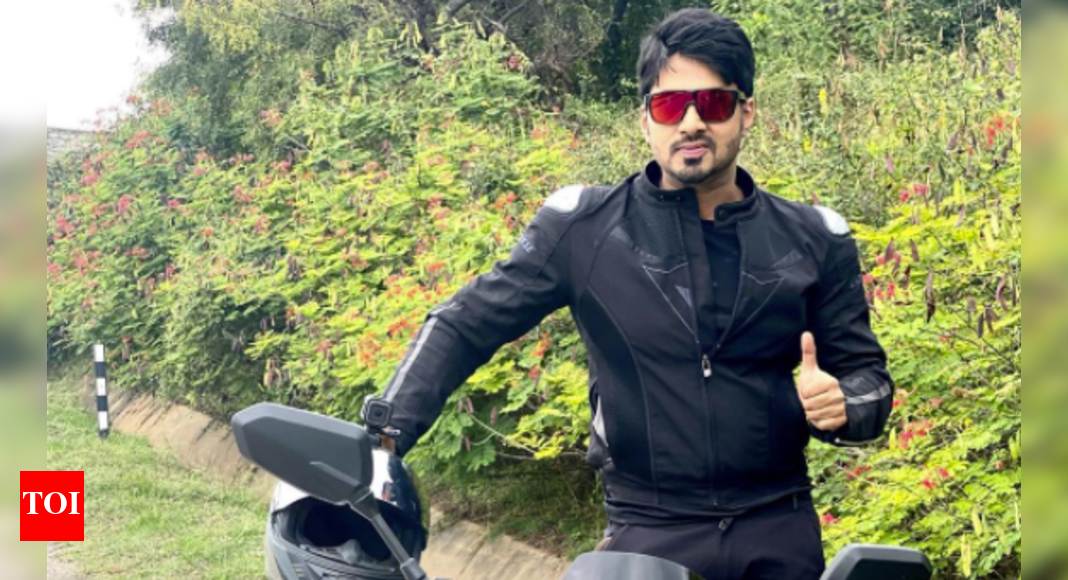Outdoorsy Rakksh hits the road on his bike with biker buddy - Times of ...