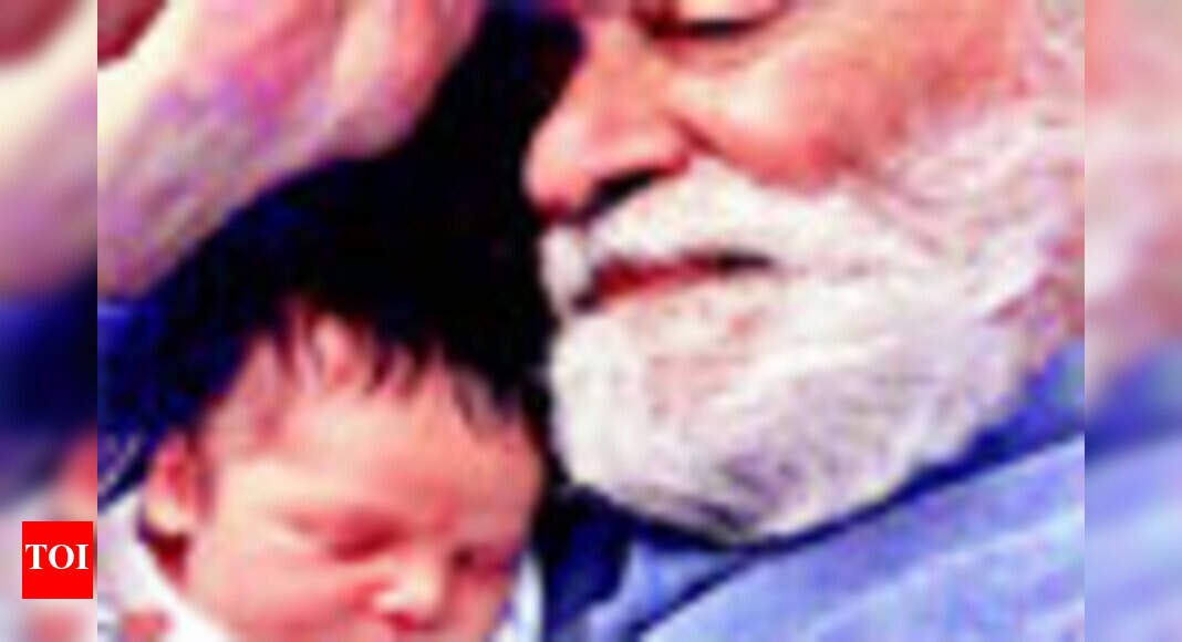 Bapi calls Zubin, Dadu: Anoushka Shankar | Hindi Movie News - Times of ...