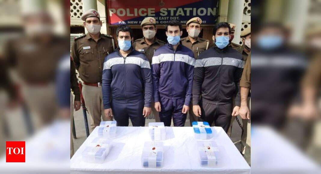 Three held in firing case in south Delhi, weapons recovered | Delhi ...