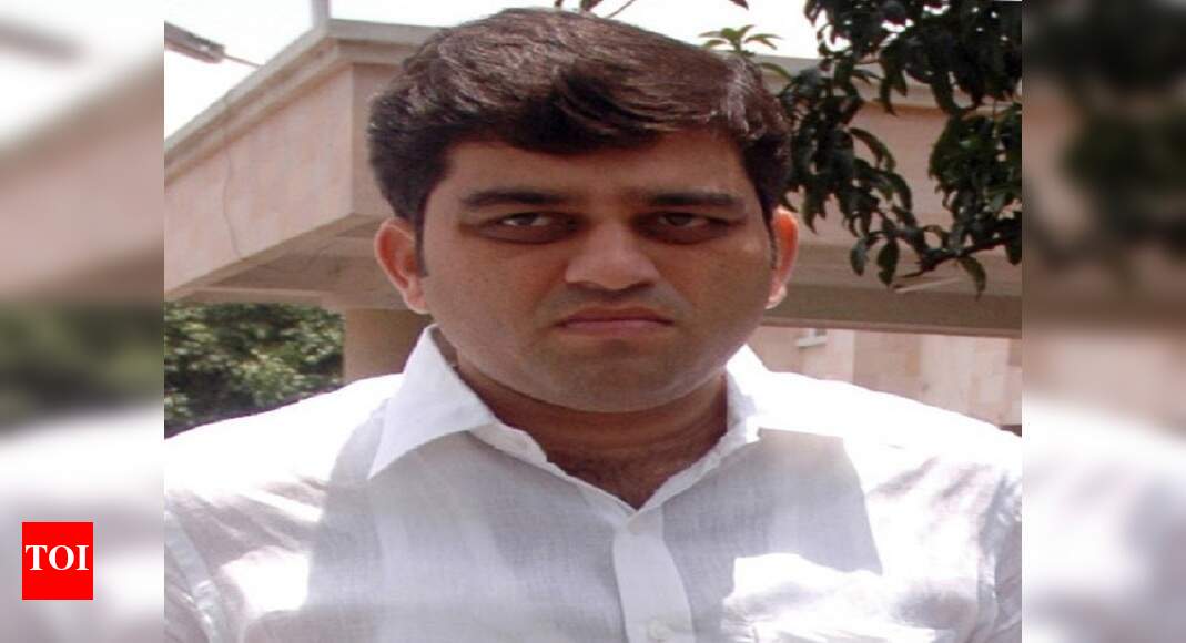 Pune: Former MLA held on murder bid charge after assault on couple ...