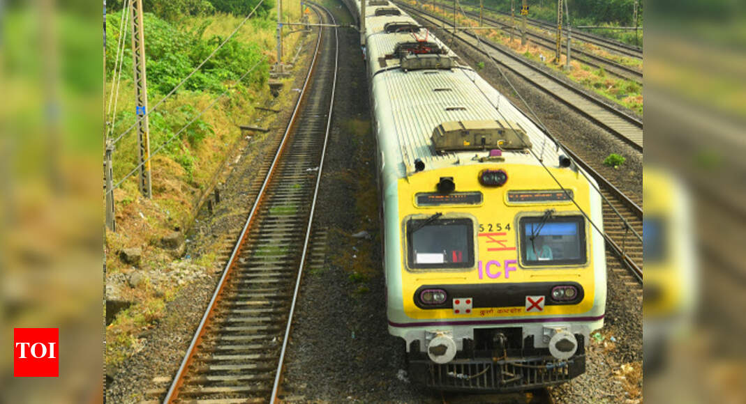 Mumbai Local Train: Mumbai: Long-distance commuters can take locals to ...