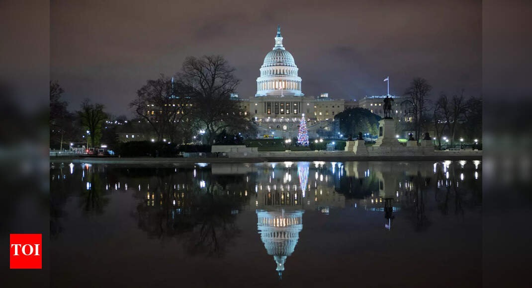 US Congress approves $900 bn stimulus package - Times of India