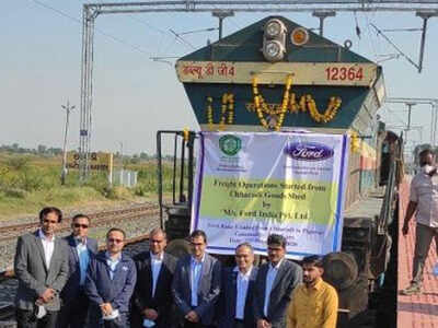 125 cars loaded for first time from Charodi station in Ahmedabad ...
