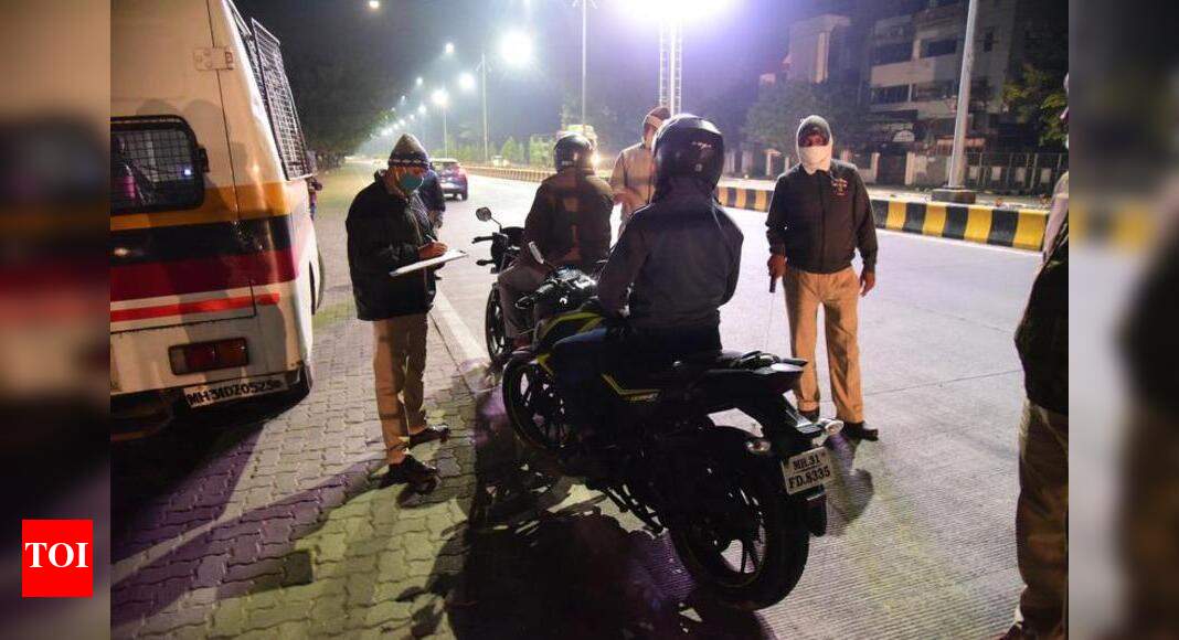 17 booked for night curfew violation on Day One | Nagpur News - Times ...