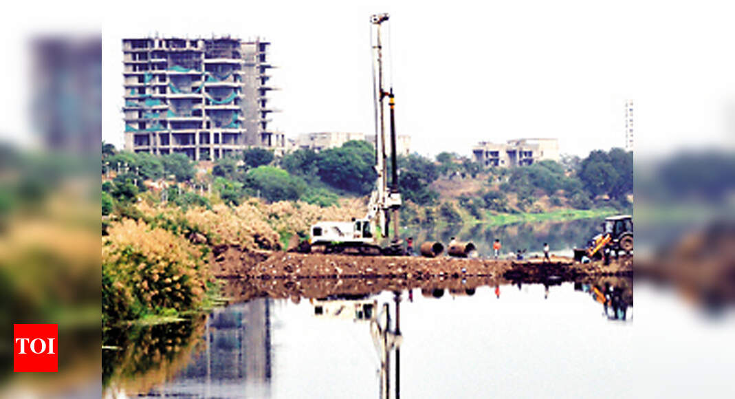 Urban development dept stays work on bridge across Godavari | Nashik ...